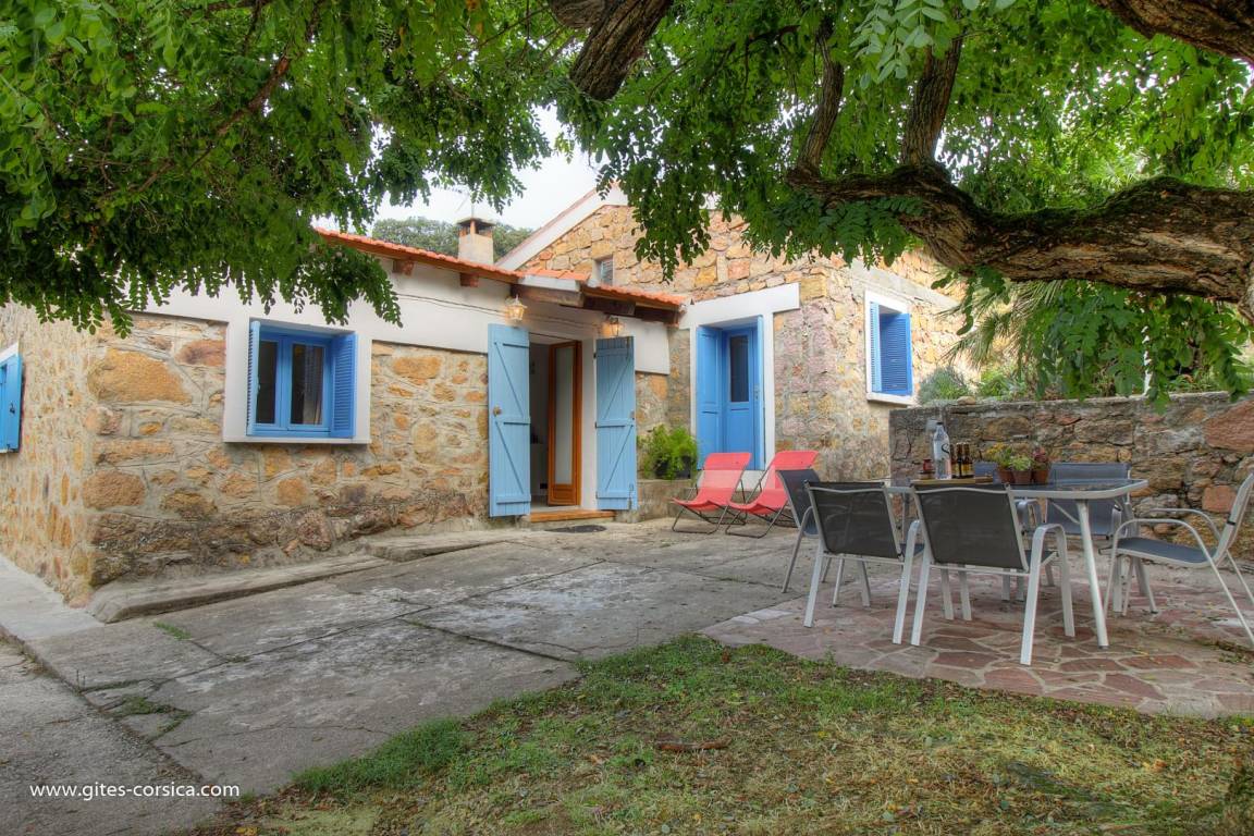 52 M² Gîte ∙ 2 Chambres ∙ 4 Personnes - Corse