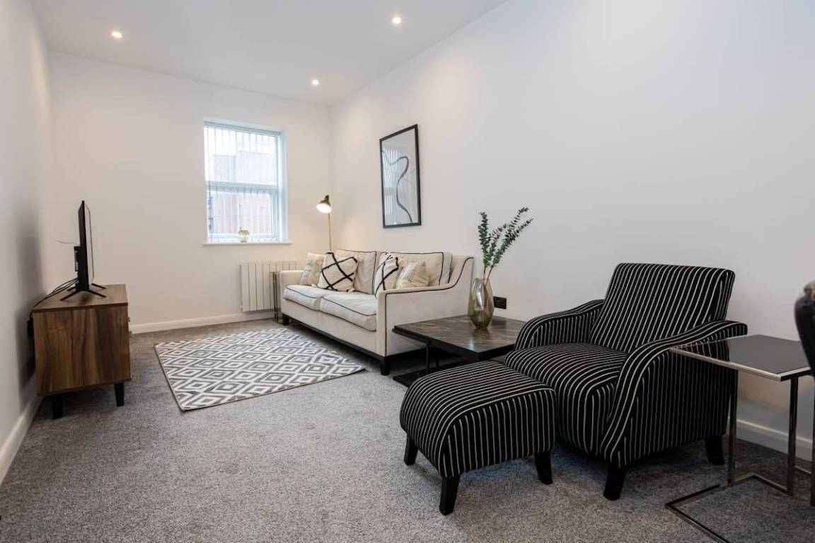 46 M² Apartment ∙ 1 Bedroom ∙ 2 Guests - Leigh Sports Village