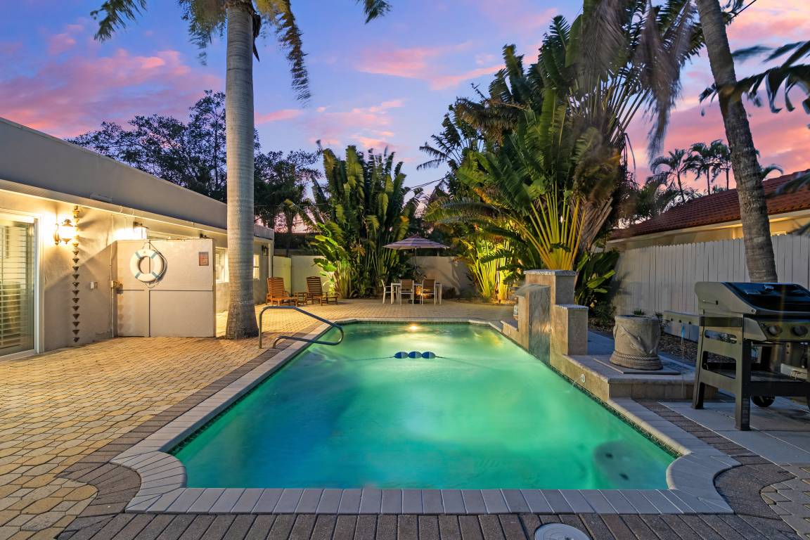 106 M² House ∙ 2 Bedrooms ∙ 6 Guests - Siesta Key, FL