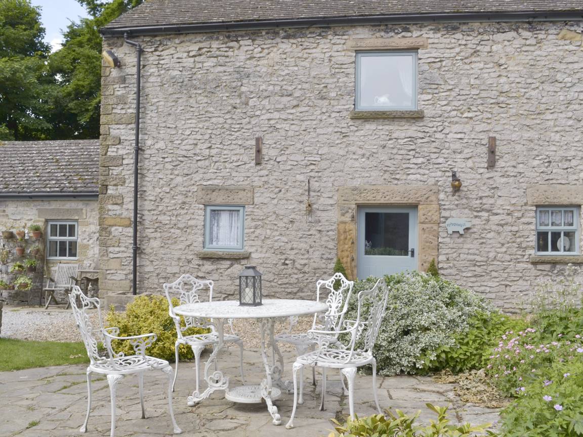 Cottage ∙ 4 Bedrooms ∙ 8 Guests - Bakewell