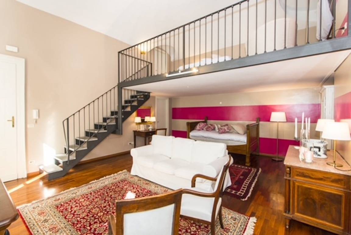 90 M² Apartment ∙ 1 Bedroom ∙ 4 Guests - Turin