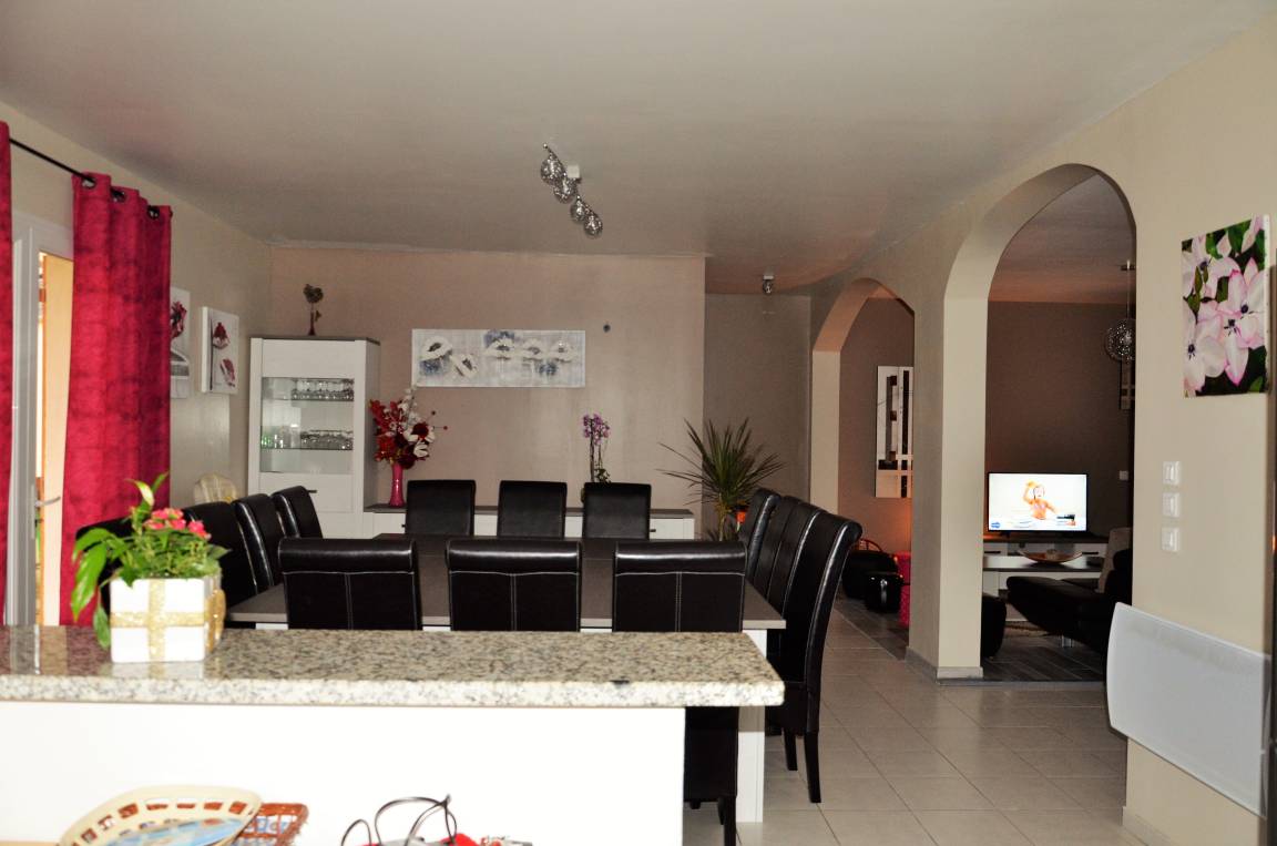 160 M² Maison De Vacances ∙ 5 Chambres ∙ 18 Personnes - Département Dordogne