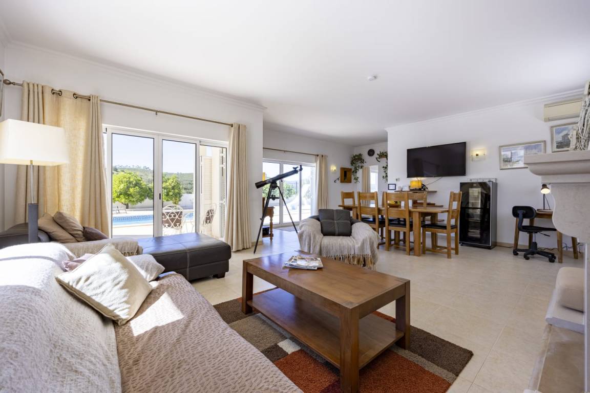 275 M² Villa ∙ 5 Bedrooms ∙ 10 Guests - Portimão