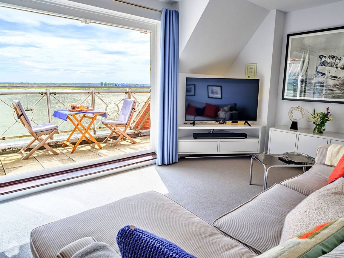 135 M² Apartamento ∙ 1 Habitación ∙ 5 Huéspedes - Burnham-on-Crouch