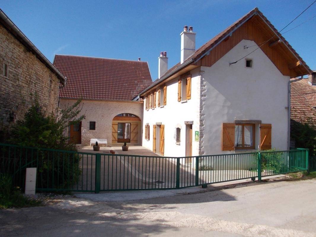 80 M² Gîte ∙ 3 Chambres ∙ 6 Personnes - Doubs