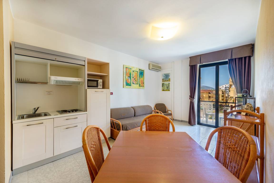 43 M² Apartment ∙ 2 Bedrooms ∙ 5 Guests - Alghero