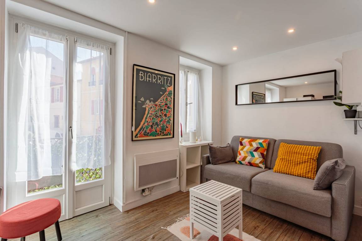 16 M² Studio Flat ∙ 2 Guests - Anglet