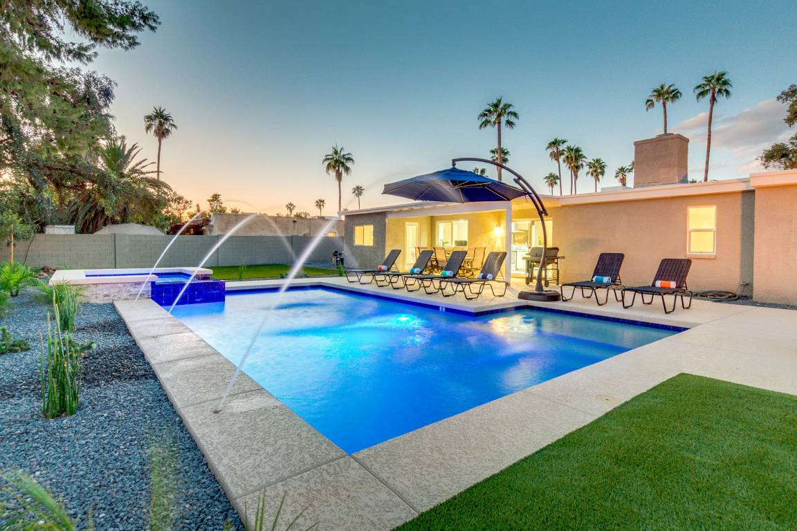 162 M² House ∙ 3 Bedrooms ∙ 6 Guests - Scottsdale, AZ