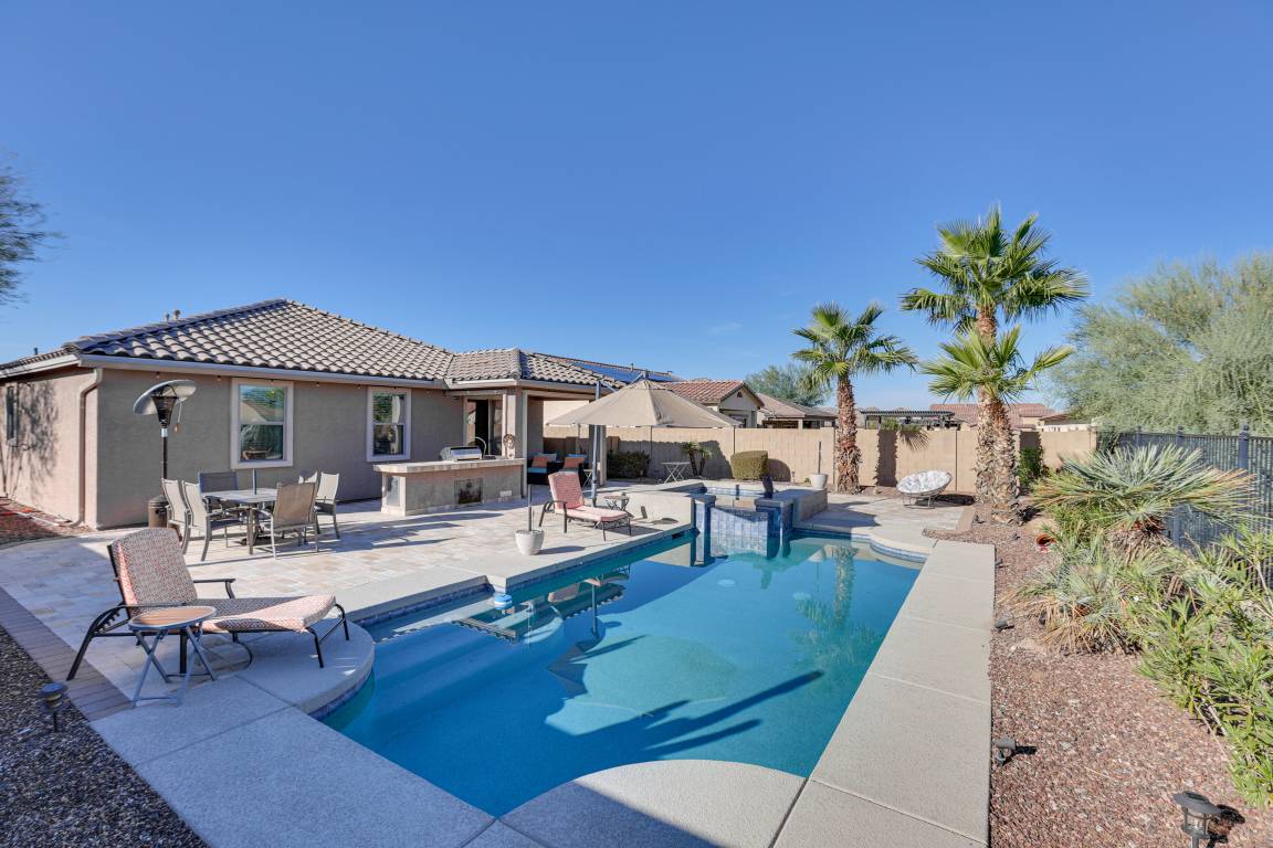 162 M² House ∙ 3 Bedrooms ∙ 6 Guests - Estrella Mountain Regional Park, Goodyear