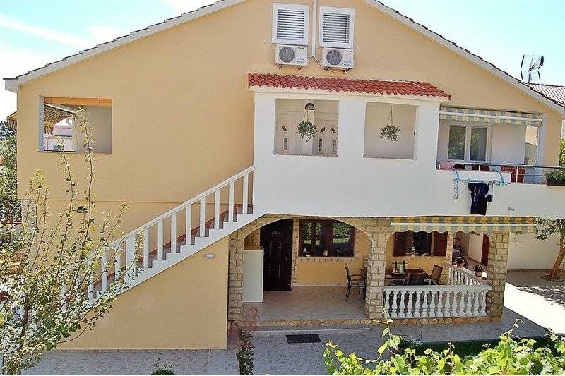 60 M² Appartement ∙ 3 Chambres ∙ 6 Personnes - Vir