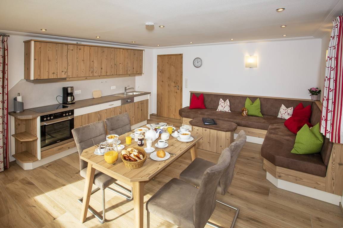 63 M² Appartement ∙ 2 Chambres ∙ 4 Personnes - Bernau am Chiemsee