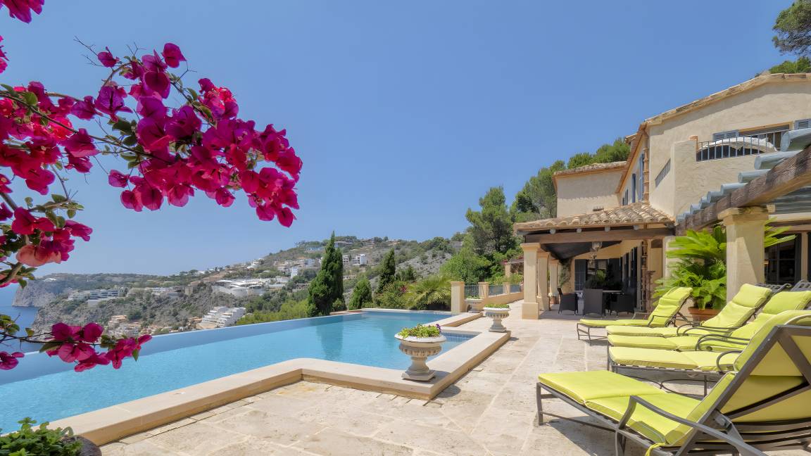 420 M² House ∙ 4 Bedrooms ∙ 8 Guests - Andratx