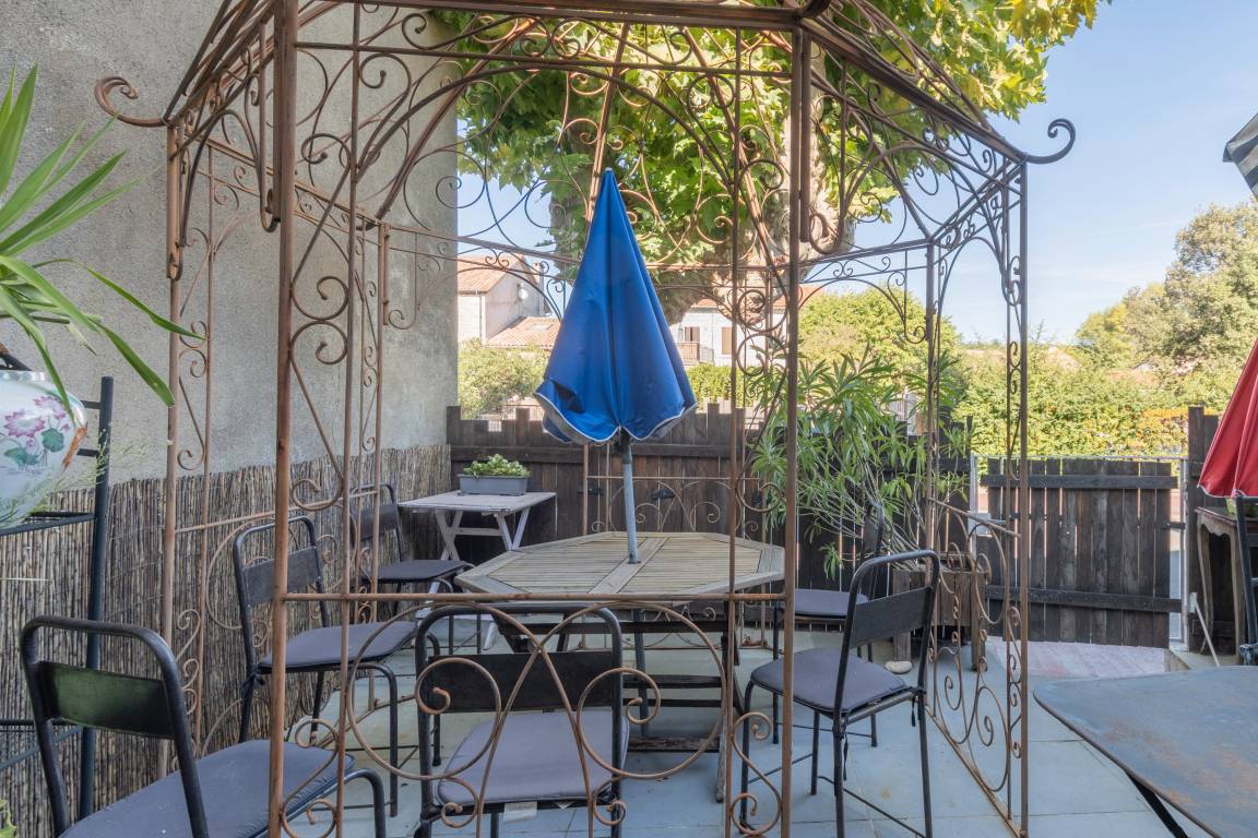 70 M² Appartement ∙ 1 Chambre ∙ 4 Personnes - Balazuc