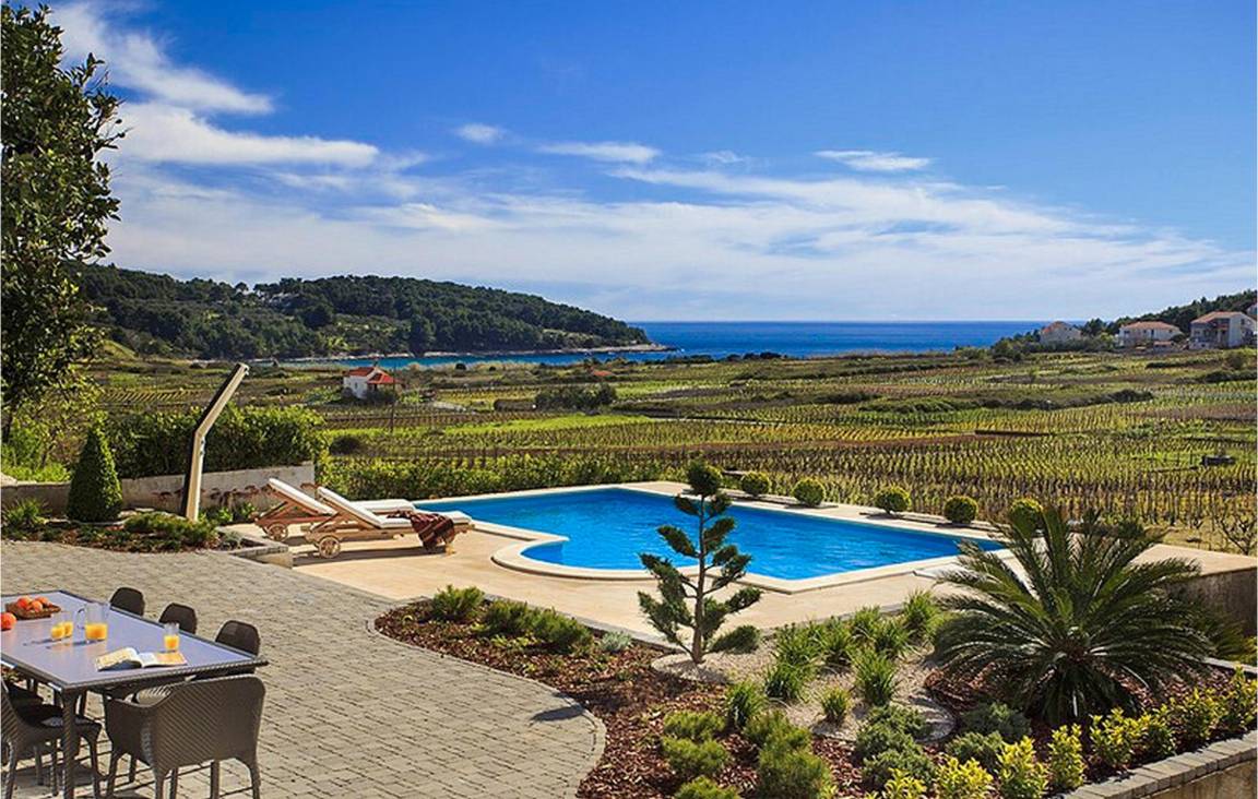 280 M² Huis ∙ 5 Slaapkamers ∙ 10 Gasten - Korčula