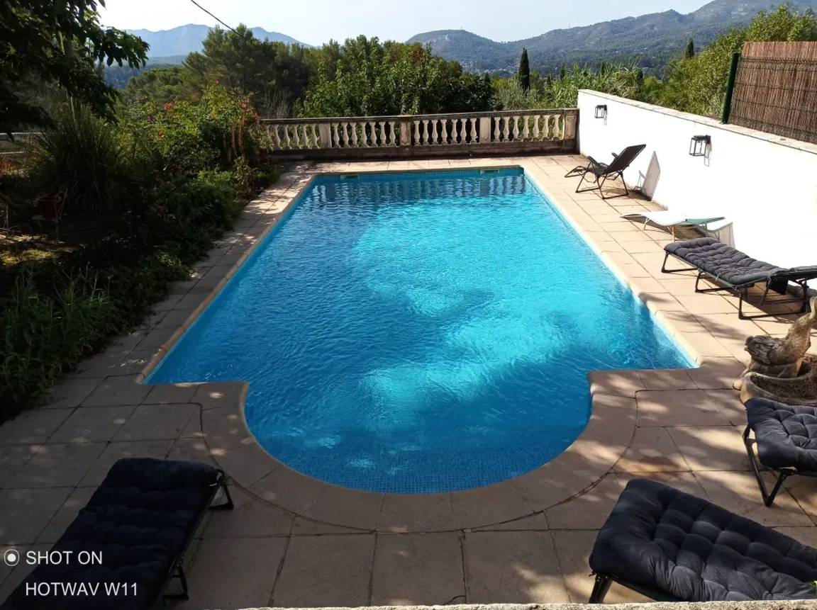 70 M² Maison De Vacances ∙ 2 Chambres ∙ 6 Personnes - Auriol