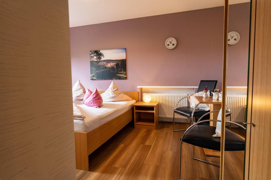 16 M² Hotel ∙ 2 Guests - Bispingen