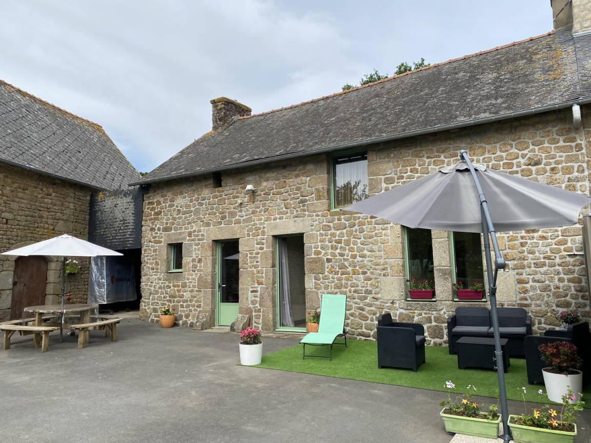 55 M² Gîte ∙ 2 Chambres ∙ 4 Personnes - Saint-Aubin-du-Cormier