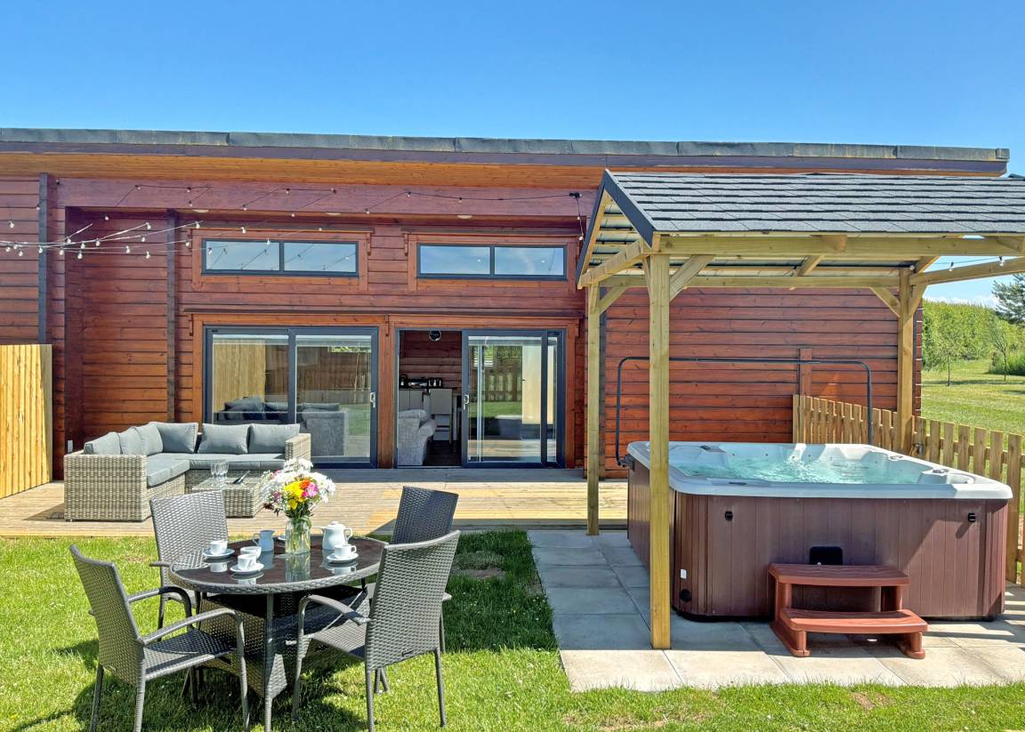 Chalet ∙ 2 Bedrooms ∙ 4 Guests - 