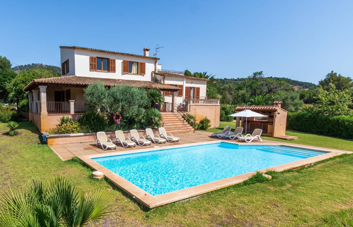 290 M² Villa ∙ 4 Bedrooms ∙ 8 Guests - Port de Pollença
