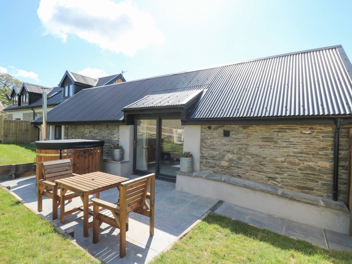 Cottage ∙ 1 Bedroom ∙ 2 Guests - Saint Dogmaels