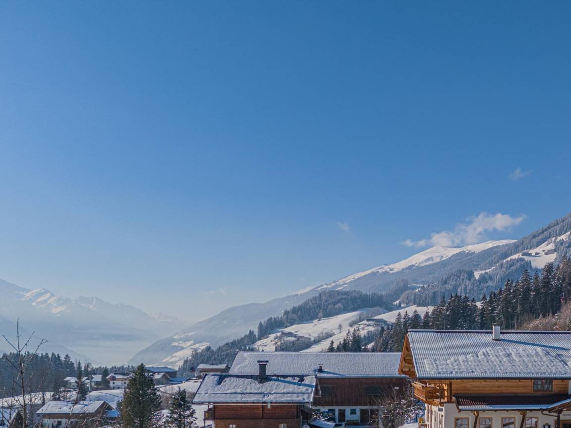 70 M² Ferienwohnung ∙ 2 Schlafzimmer ∙ 5 Gäste - Bramberg am Wildkogel