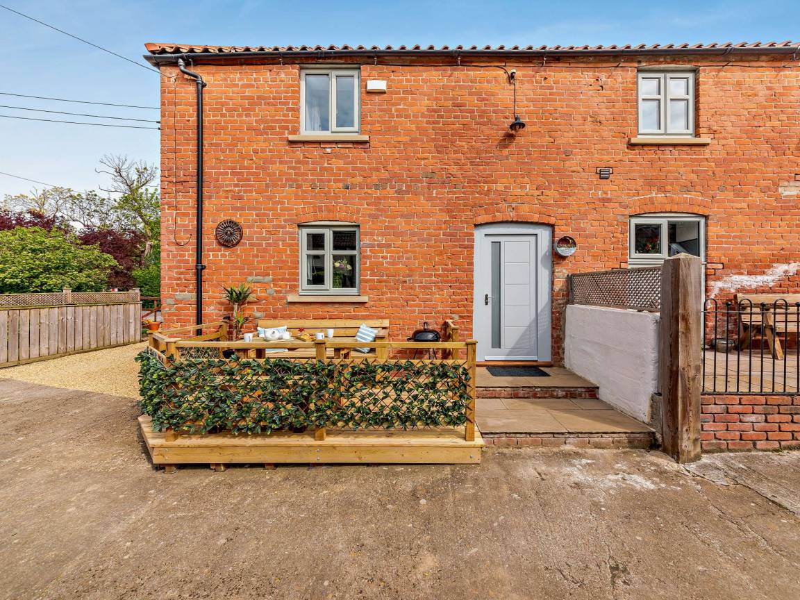 Cottage ∙ 2 Bedrooms ∙ 4 Guests - Northallerton