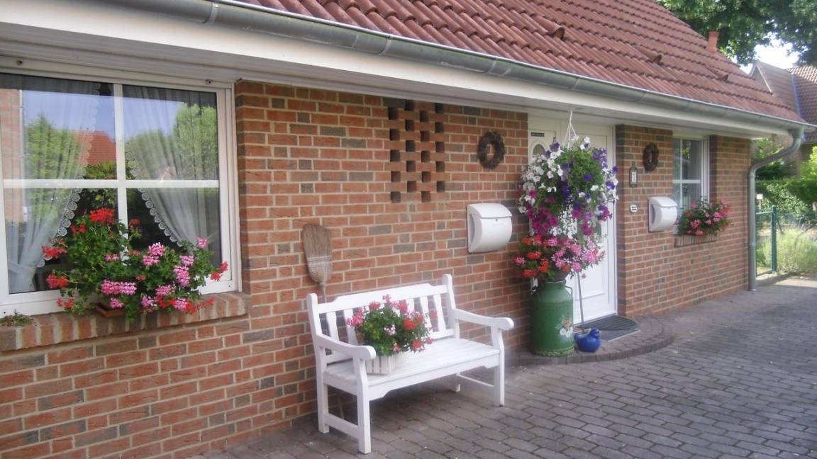 90 M² Ferienwohnung ∙ 2 Schlafzimmer ∙ 4 Gäste - Wedemark