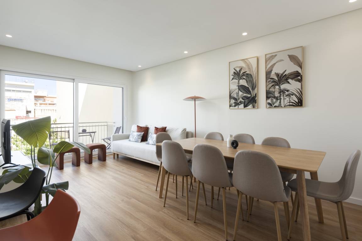 120 M² Appartement ∙ 4 Chambres ∙ 8 Personnes - Quarteira