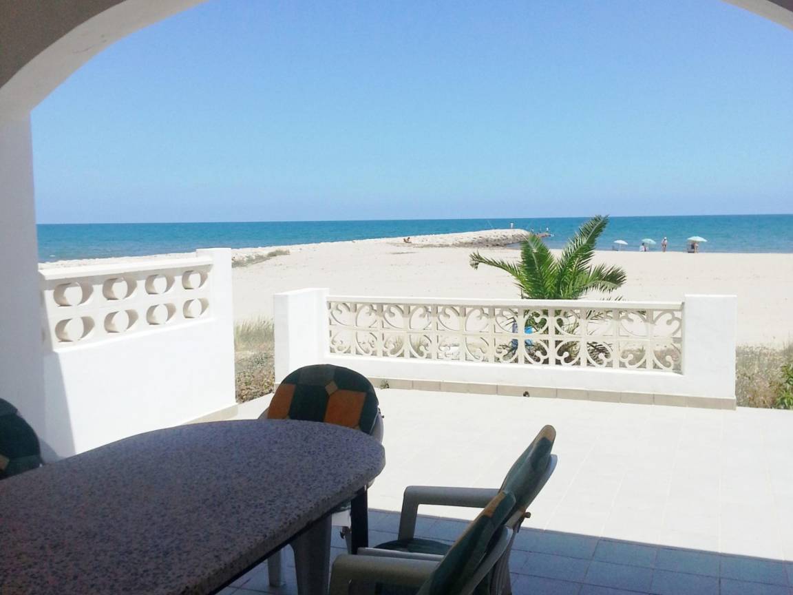 70 M² Bungalow ∙ 3 Bedrooms ∙ 4 Guests - Denia