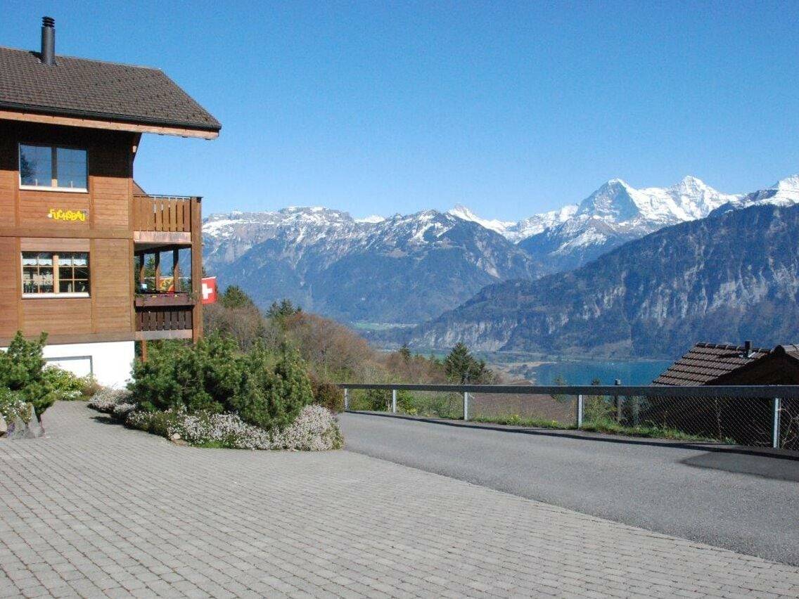 65 M² Ferienwohnung ∙ 2 Schlafzimmer ∙ 4 Gäste - Beatenberg