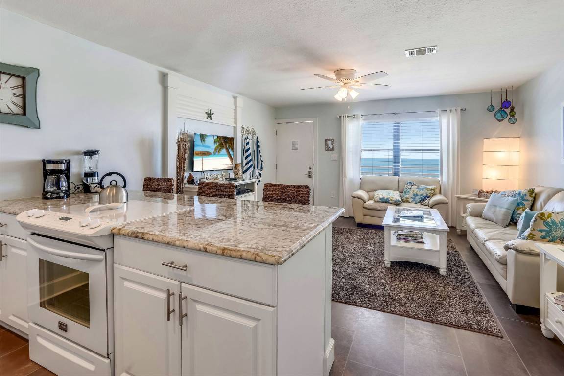 56 M² Condo ∙ 1 Bedroom ∙ 2 Guests - Treasure Island, FL