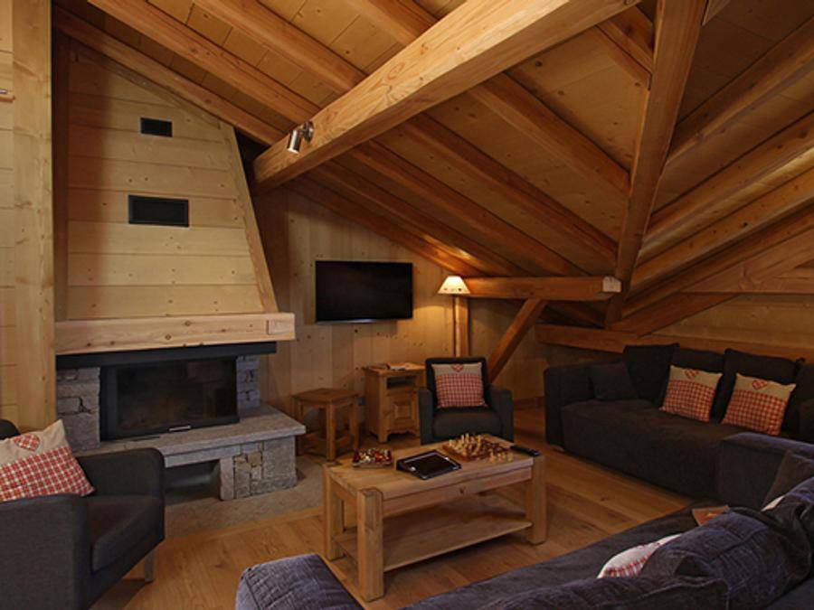 140 M² Chalet ∙ 4 Bedrooms ∙ 12 Guests - Vénosc