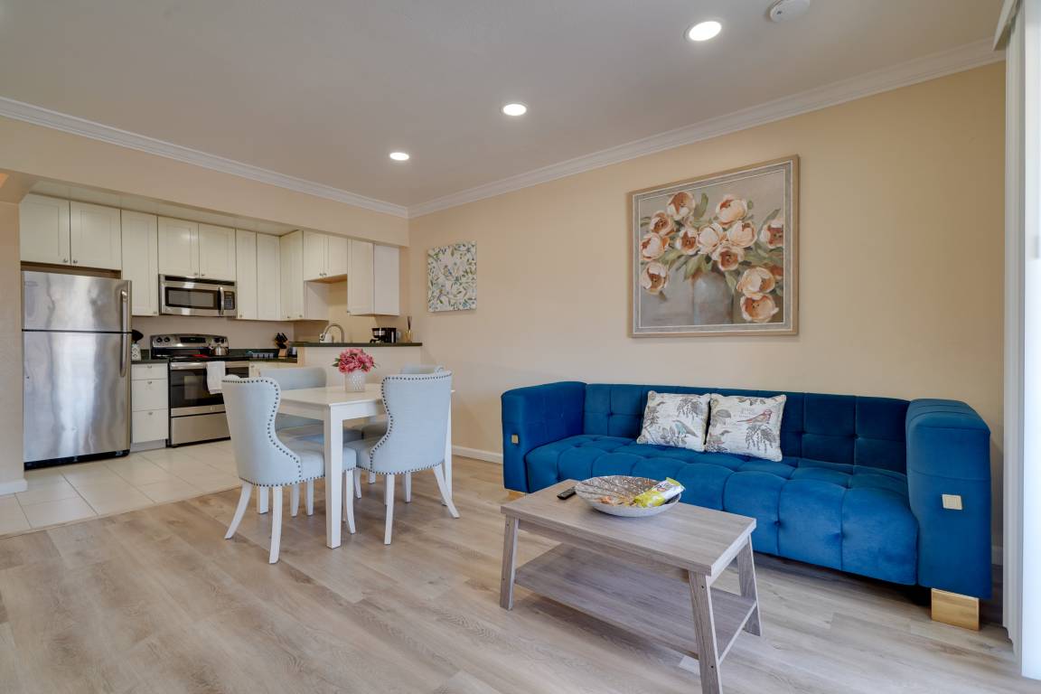 55 M² Apartamento ∙ 1 Habitación ∙ 2 Huéspedes - San Ramón, CA