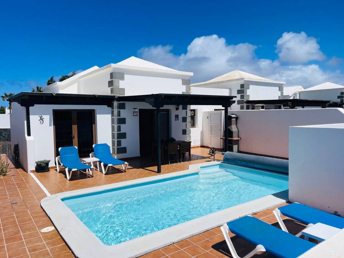 80 M² House ∙ 2 Bedrooms ∙ 4 Guests - Playa Blanca
