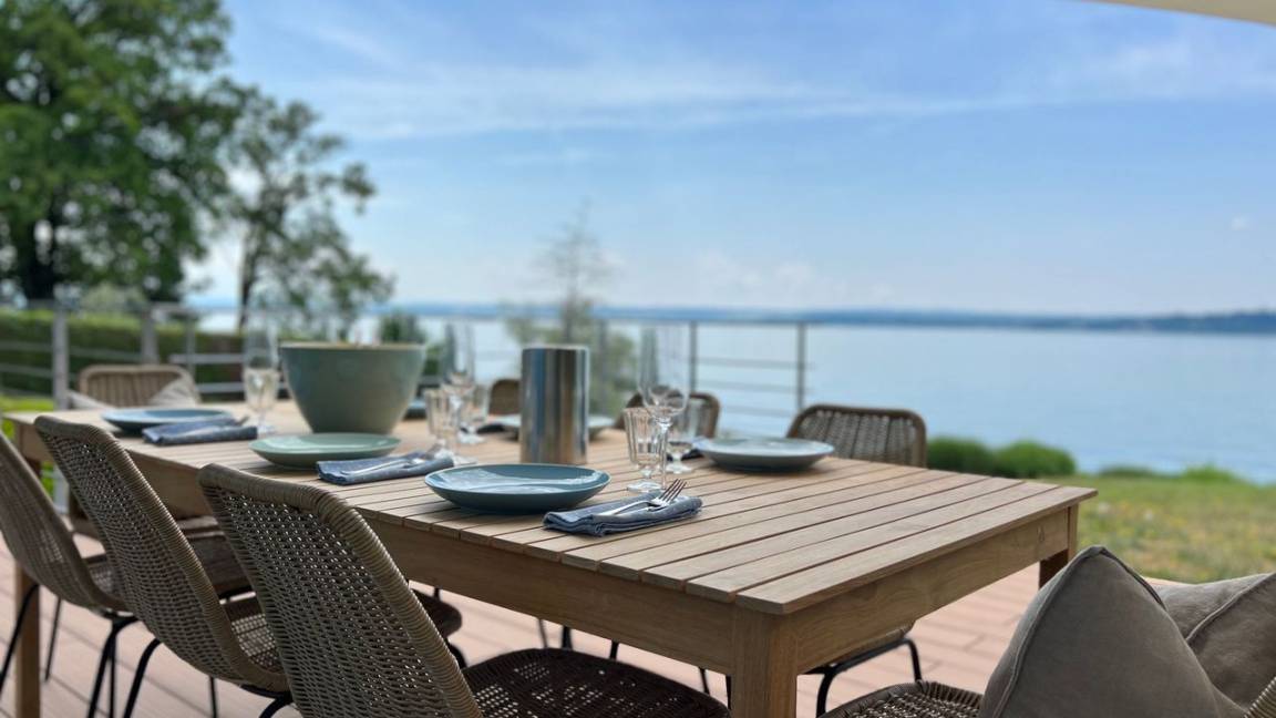 250 M² Ferienhaus ∙ 5 Schlafzimmer ∙ 10 Gäste - Meersburg