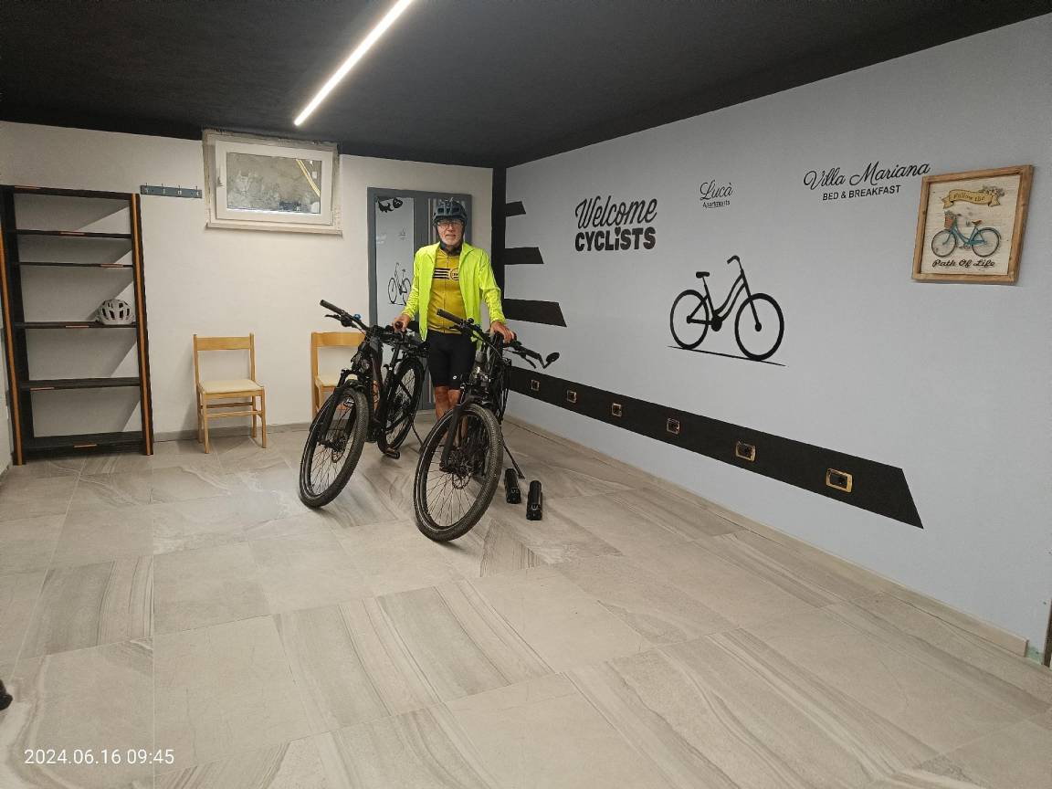 120 M² Appartement ∙ 2 Slaapkamers ∙ 4 Gasten - Saluzzo