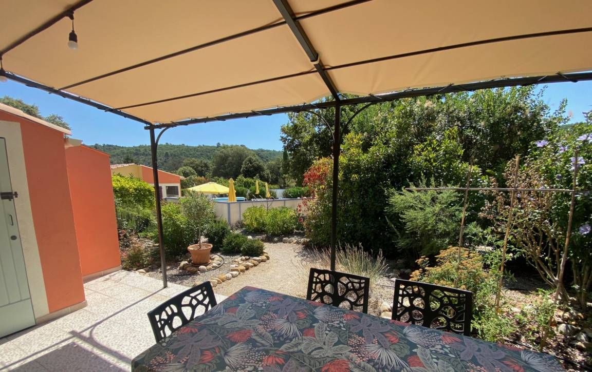 59 M² Huis ∙ 2 Slaapkamers ∙ 5 Gasten - Esparron-de-Verdon