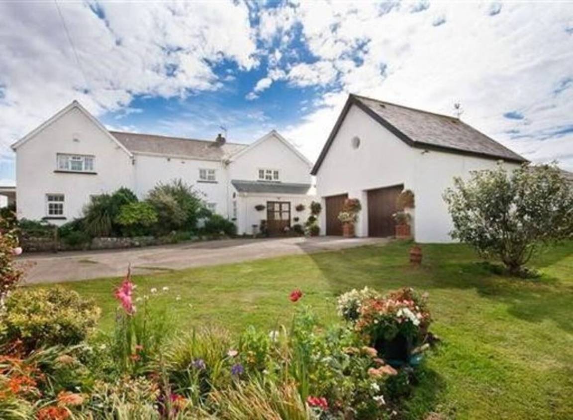 80 M² Cottage ∙ 1 Chambre ∙ 4 Personnes - Barry