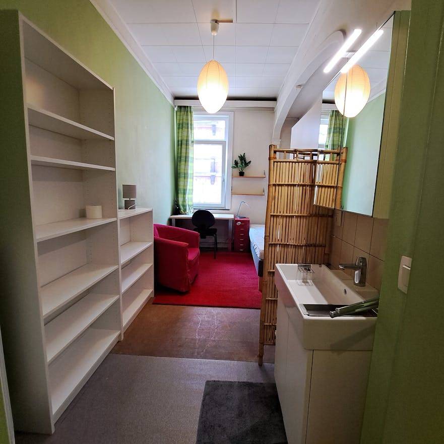 200 M² Chambre Privée ∙ 1 Chambre ∙ 8 Personnes - Uccle