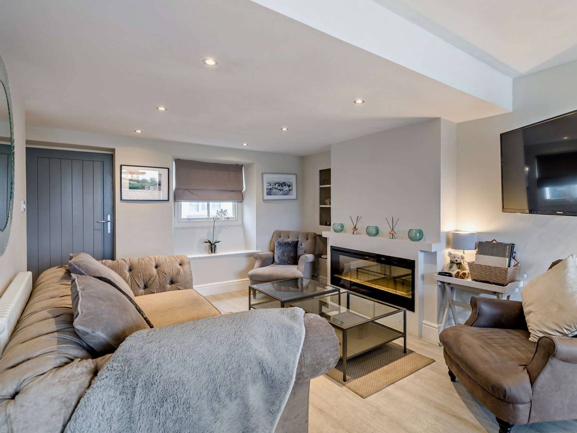 Cottage ∙ 2 Bedrooms ∙ 4 Guests - Grange-over-Sands