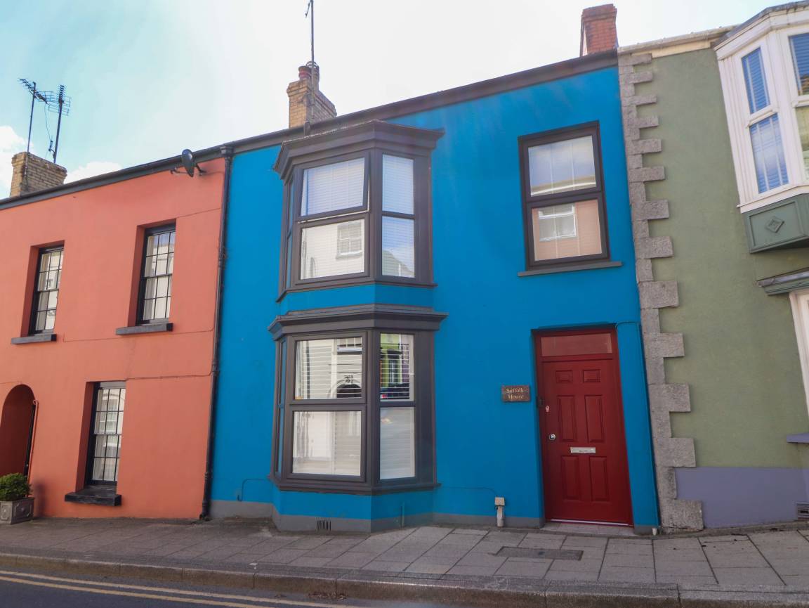 Cottage ∙ 3 Bedrooms ∙ 6 Guests - Narberth