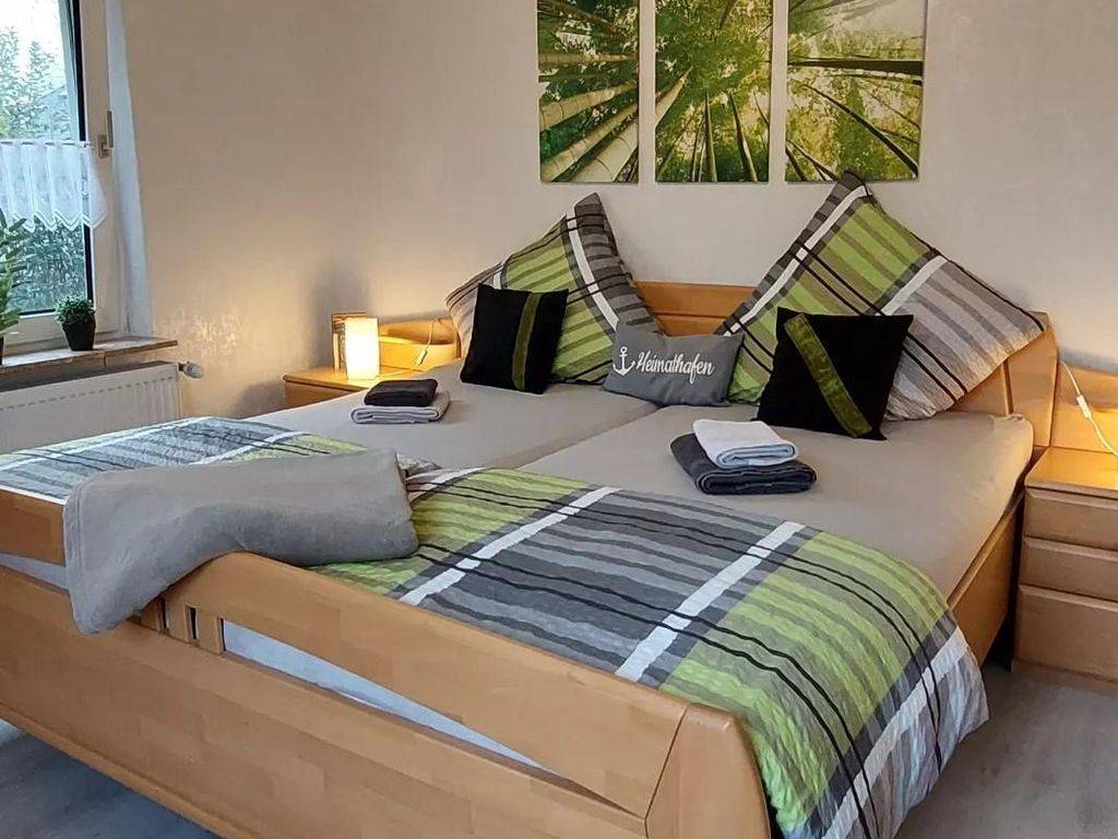 105 M² House ∙ 3 Bedrooms ∙ 6 Guests - Emden