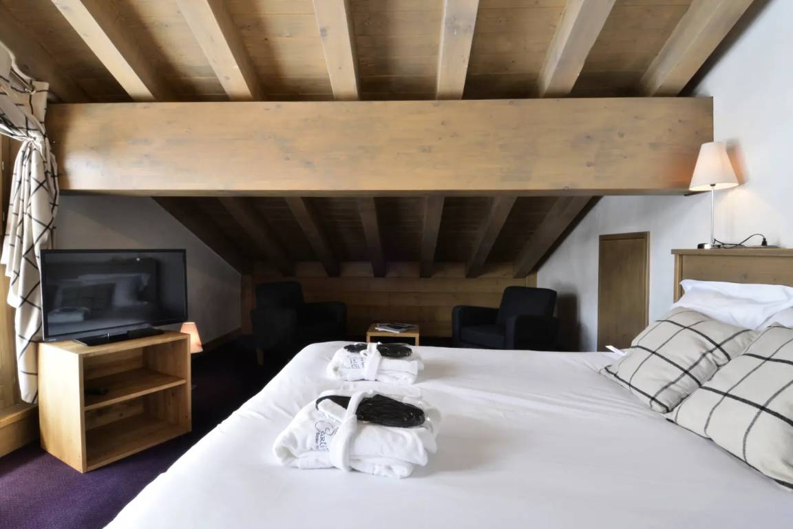 135 M² Appartement ∙ 5 Chambres ∙ 8 Personnes - Aime