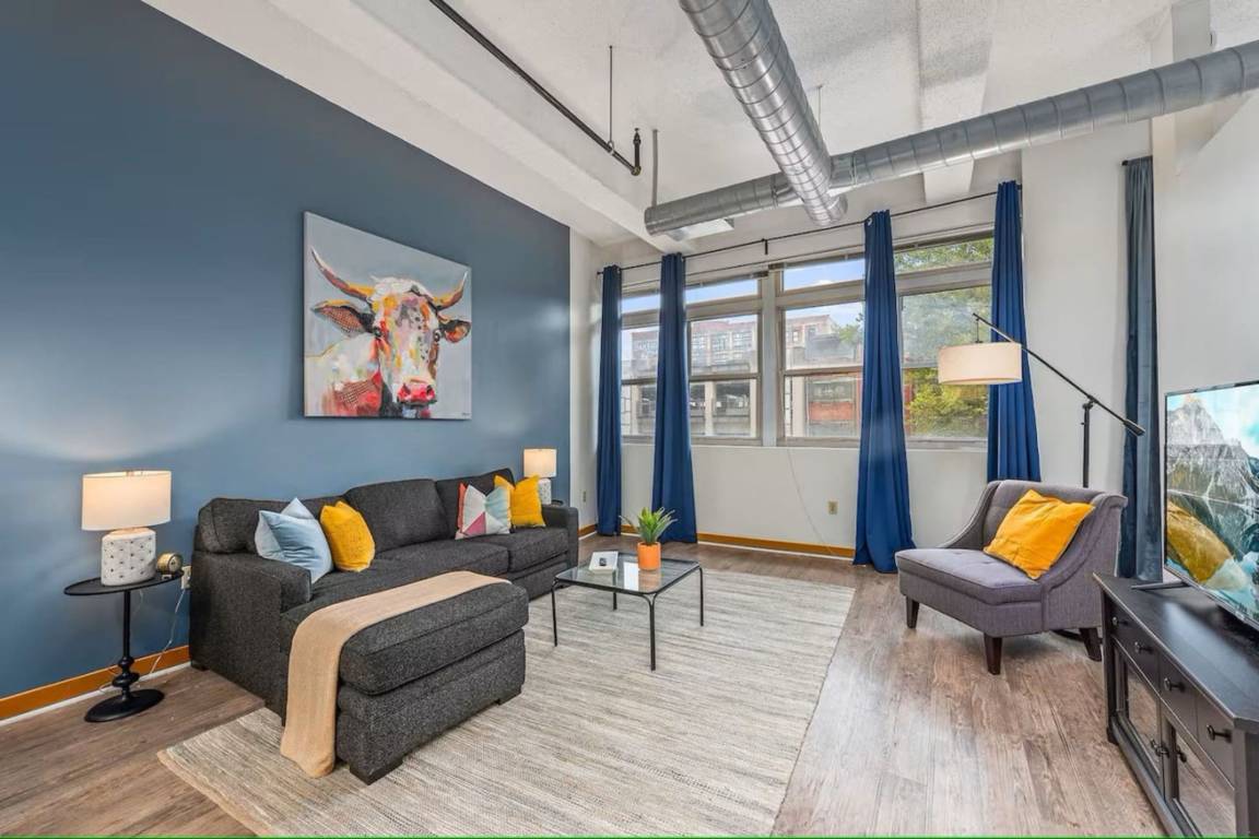 Apartamento ∙ 1 Quarto ∙ 4 Hóspedes - Overland Park, KS