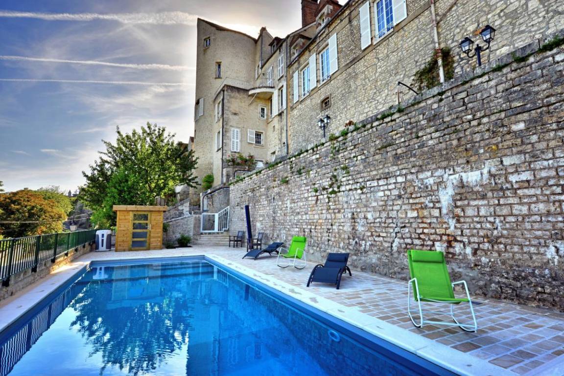 170 M² Gîte ∙ 4 Bedrooms ∙ 7 Guests - Île-de-France