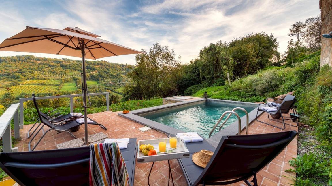 105 M² Casa ∙ 2 Habitaciones ∙ 4 Huéspedes - Orvieto