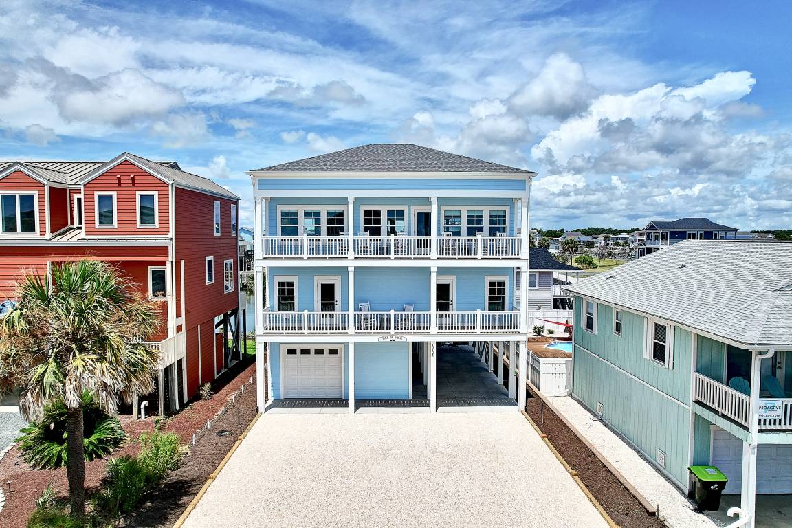 200 M² House ∙ 5 Bedrooms ∙ 14 Guests - Holden Beach, NC
