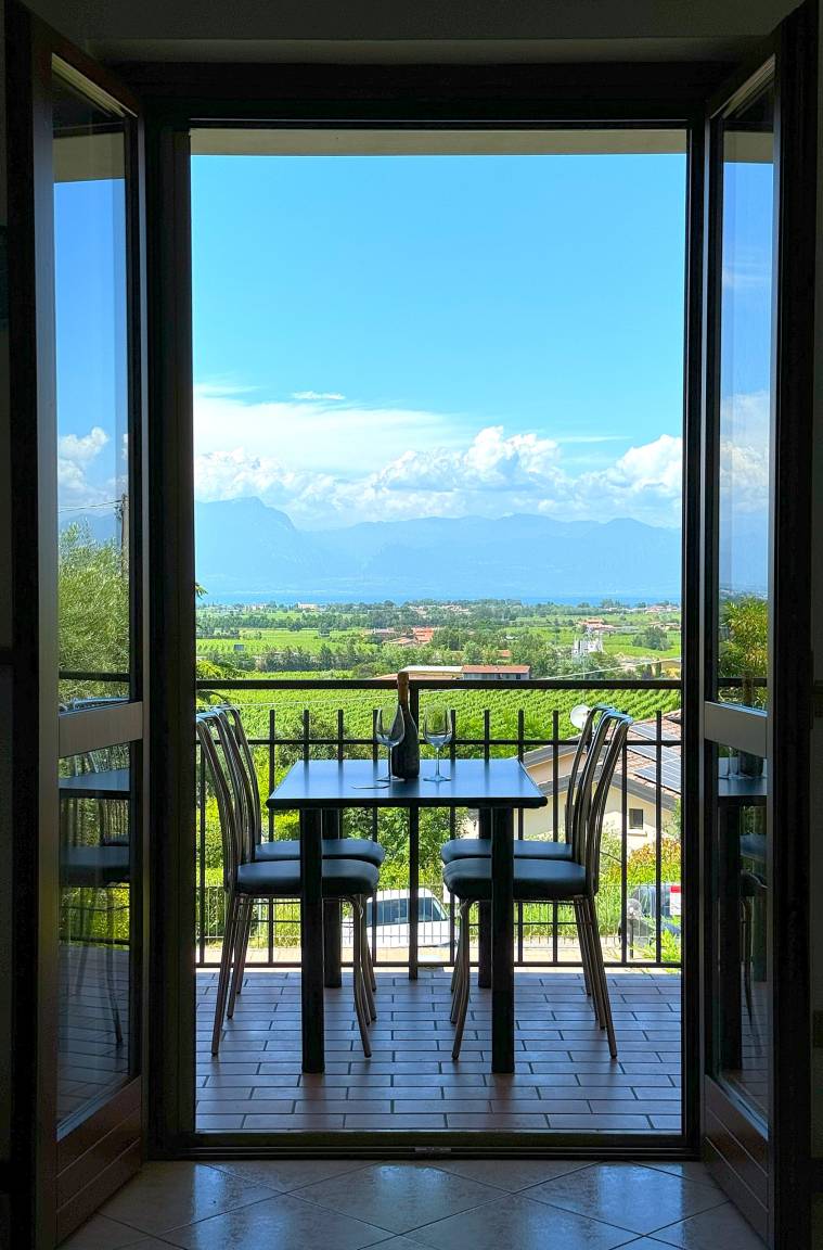 60 M² Apartment ∙ 1 Bedroom ∙ 4 Guests - Sirmione