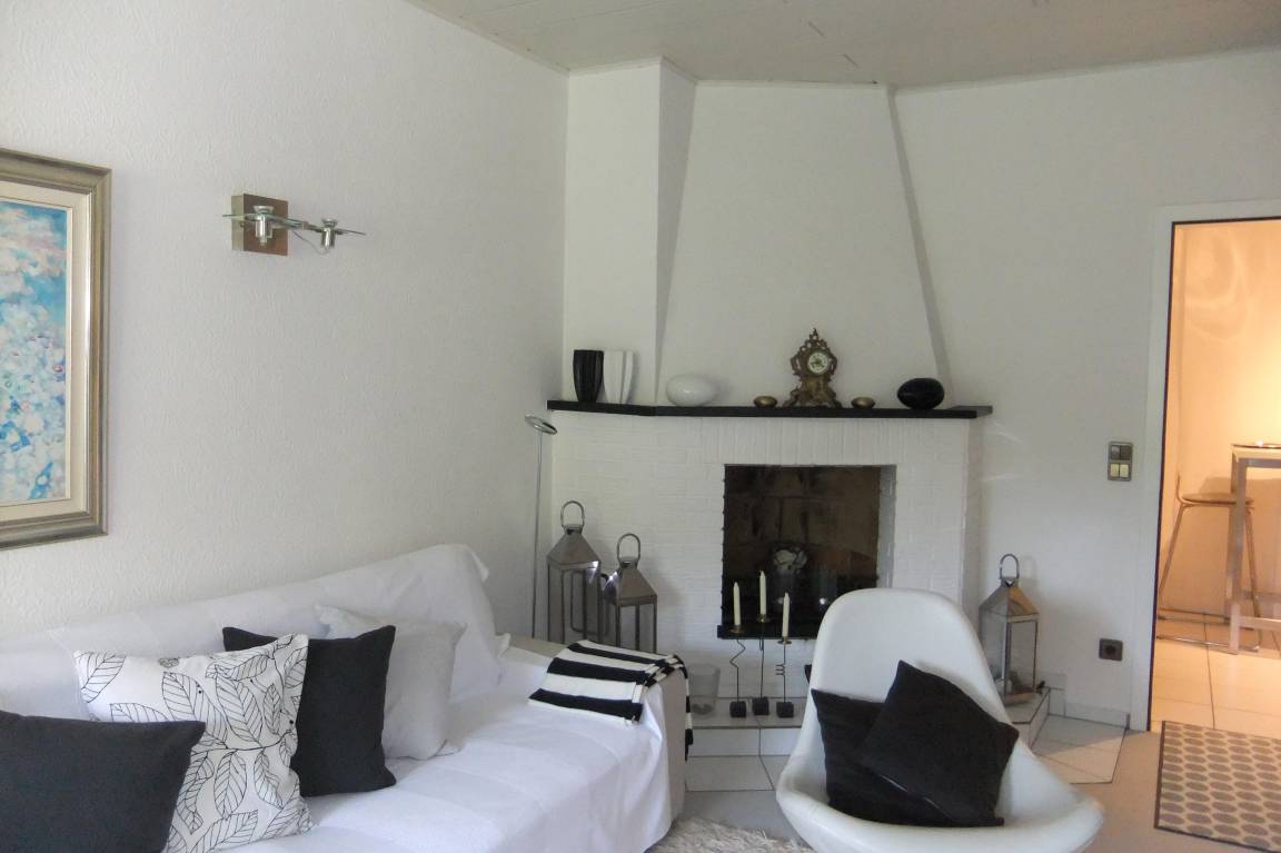 67 M² Ferienwohnung ∙ 1 Schlafzimmer ∙ 2 Gäste - Andernach