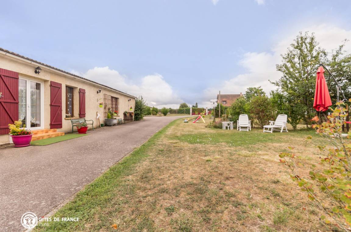 72 M² Gîte ∙ 2 Chambres ∙ 4 Personnes - Vernon